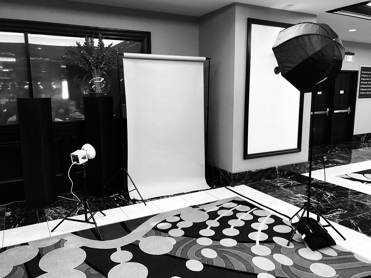 Headshot Booths For Events | Convention Headshot Booths